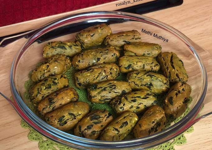 Methi Muthiya Recipe by Rosalyn_Kitchen - Cookpad