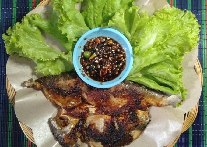 Resep Bandeng Bakar Kecap oleh Sjanah - Cookpad