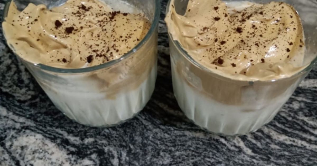 Dalgona Coffee Recipe by Razia Saleem - Cookpad