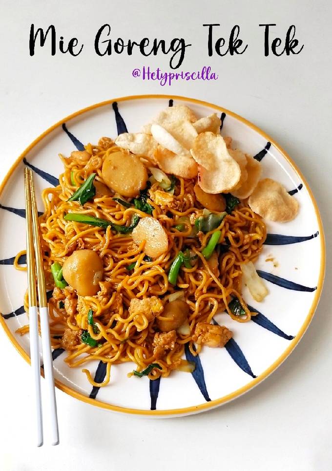 Resep Mie Tek Tek khas abang-abang / mie goreng Jawa oleh Hety Priscilla - Cookpad