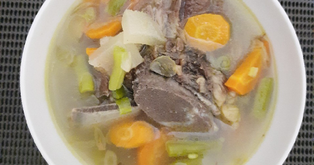 Resep Sop Iga Sapi Kuah Rempah oleh Rhema Raisa - Cookpad