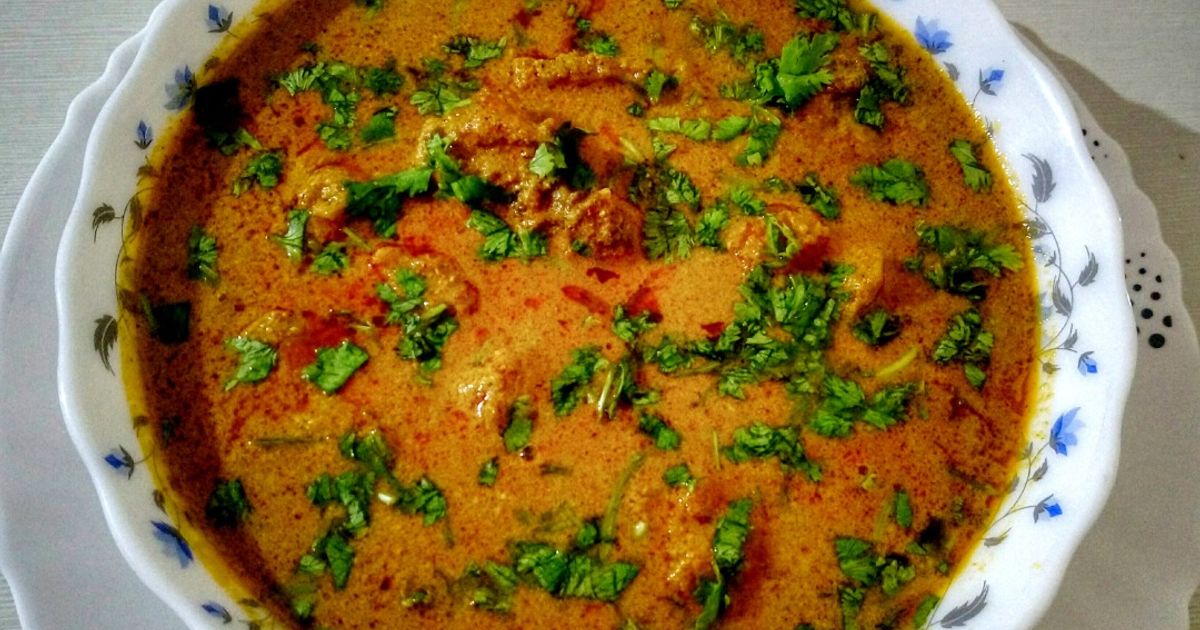 Kolhapuri Style Spicy Chicken Curry Recipe by Rimpa Bose Deb - Cookpad
