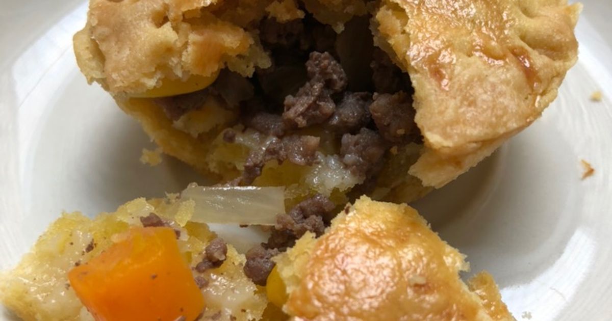 Resep Mini Beef Minced Pie / Pie Daging Mini oleh Lisa - Cookpad