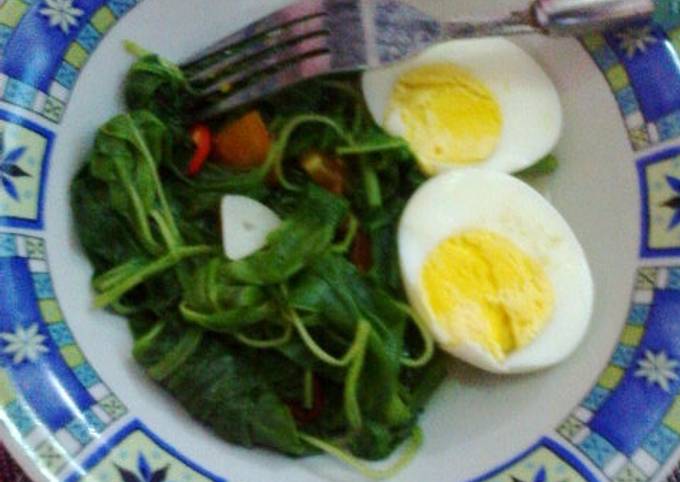 Resep Bayur (bayam dan telur) oleh Lilis Nuryana - Cookpad