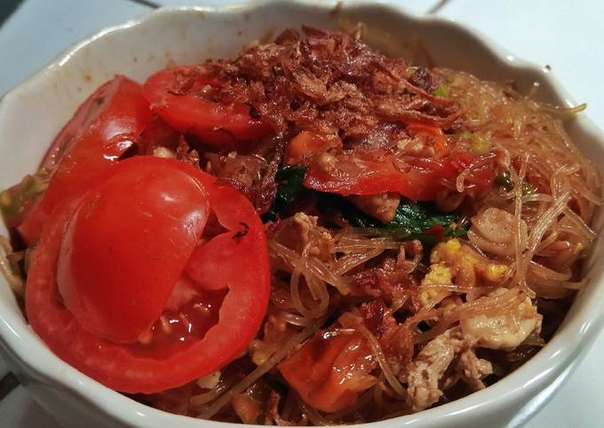 Resep Bihun Goreng Sederhana oleh Apry - Cookpad