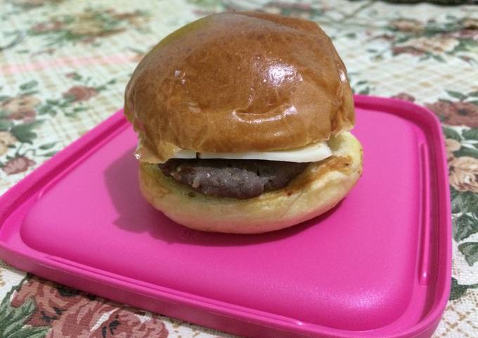 Resep Burger mini oleh Mama fathan - Cookpad