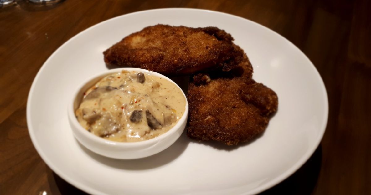 Resep Chicken Katsu Saus Jamur (Keto Friendly) oleh Arin - Cookpad