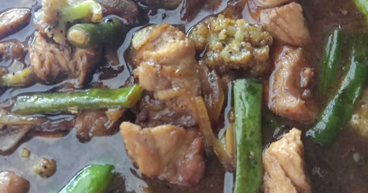 Resep Ayam lada hitam super simple oleh rika mandasari - Cookpad