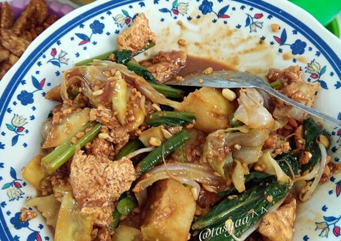 Resep Rujak Sayur Banyuwangi oleh Tasyaa^^ - Cookpad