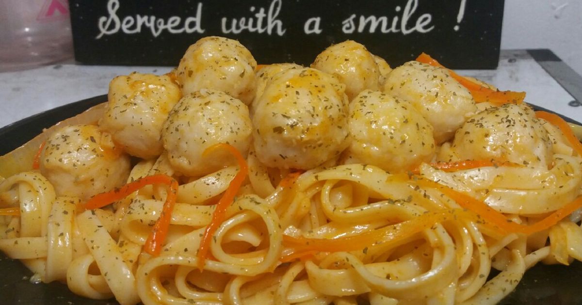 Resep Pasta Bakso Ayam Saos Tomat Enak & Simple oleh Lucy Home Cooking ...