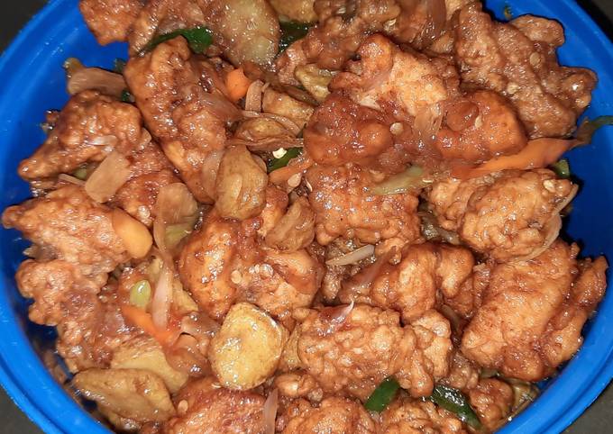 Resep Oseng kentang & ayam goreng tepung extra pedas manis oleh metta ...
