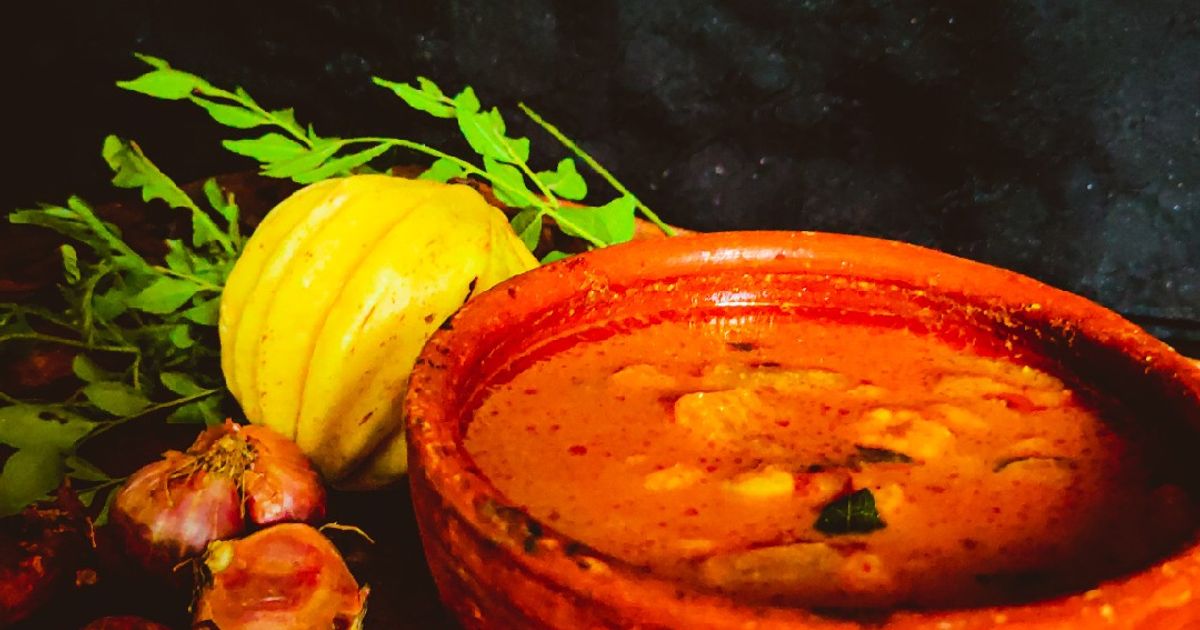 Malabar Prawns Curry In Roasted Coconut Gravy Recipe by Sherin Shameer Vlogs - Cookpad