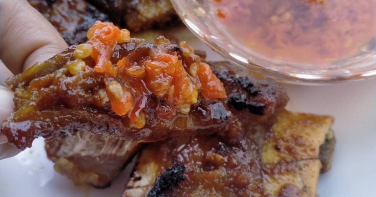 Resep Iga Bakar Manis Sambel Bawang oleh Riris Hadi - Cookpad