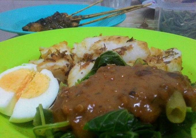 Resep Pecel Sayur oleh riyanti - Cookpad