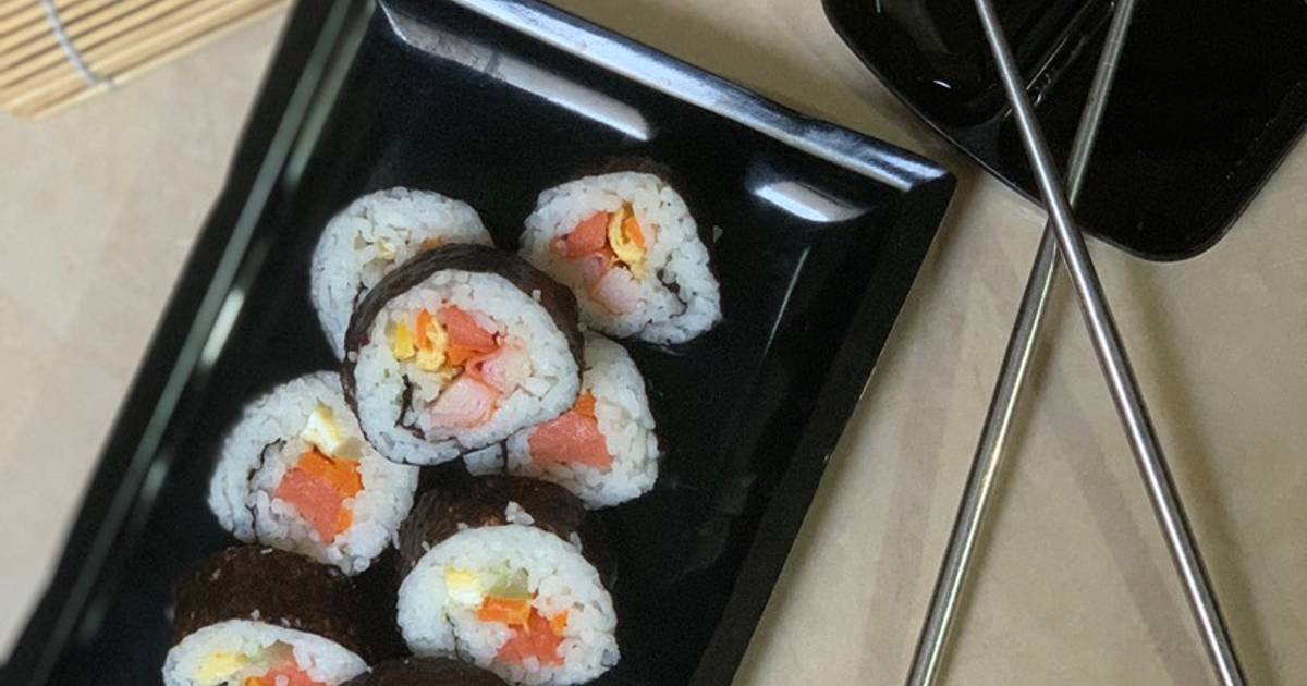 Resep Sushi sederhana oleh Roro Woelan - Cookpad