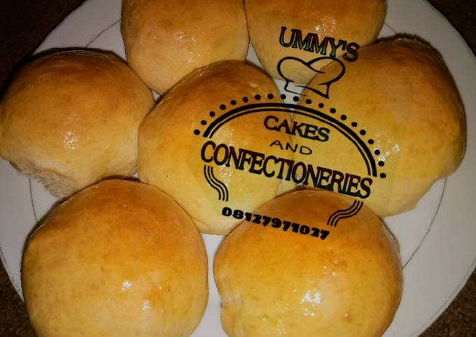 Simple Taste bread Recipe by Ummy's Cakes&confectioneries. - Cookpad