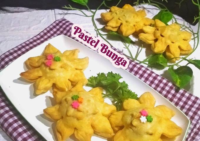 Resep *Pastel Bunga* oleh ati dewanthi - Cookpad