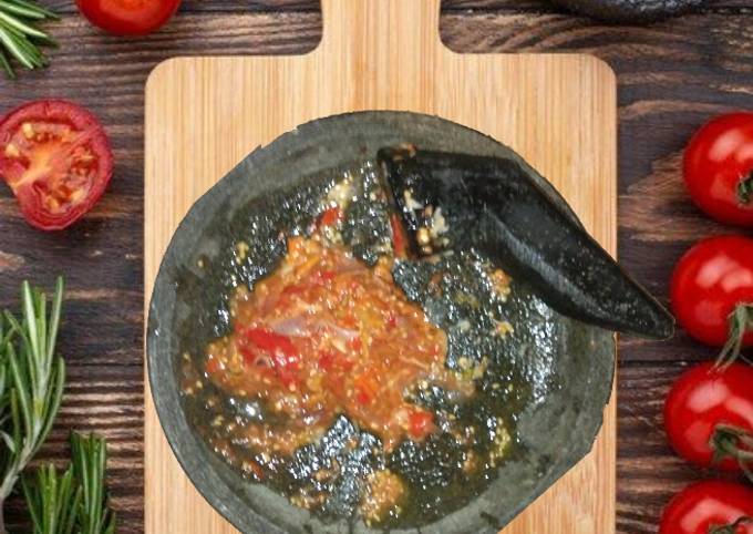 Resep Sambal tomat matang oleh Ayu Wijaya - Cookpad