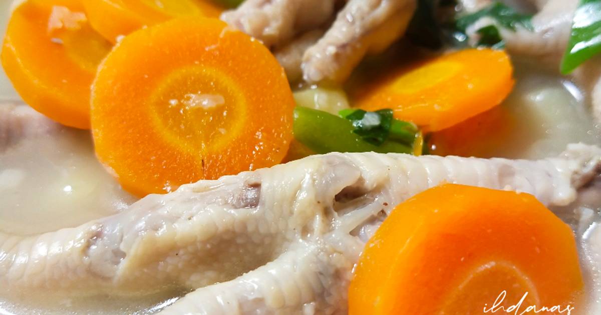 Resep Sop Ceker Ayam Empuk Sedaaapp 🤤🤤🤤 oleh ihdanas - Cookpad