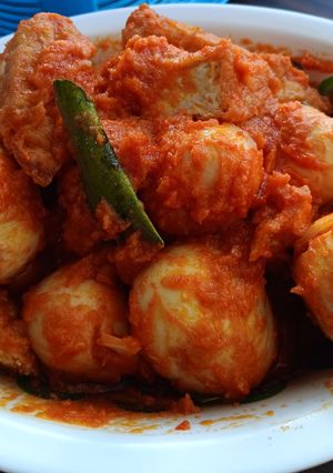 Resep Telur Balado Bulat Tahu Kulit oleh Fika Aulia Safitri - Cookpad