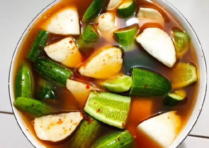 Resep Asinan sederhana bengkuang dan timun oleh Qiew Jeje - Cookpad