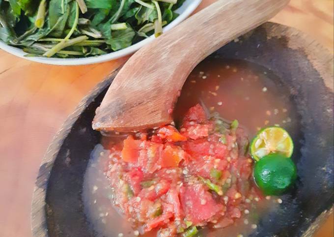 Resep Sambal dadak / Sambal plecing kangkung oleh Foxbellelicious - Cookpad