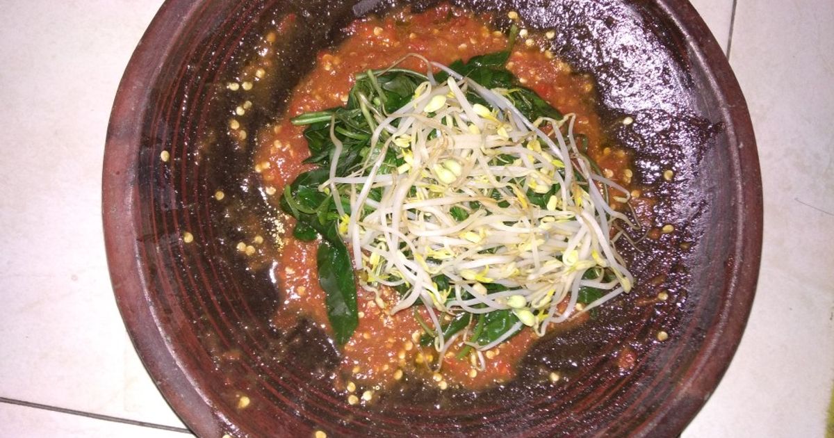 Resep Plecing Kangkung & Kecambah oleh Elis Sinta - Cookpad