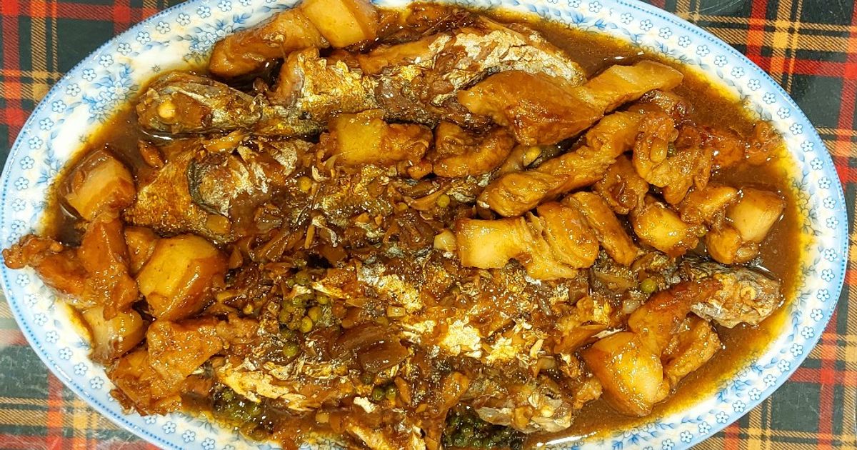 Braised Amberjack In Clay Pot Recipe by Pham Huyen - Cookpad