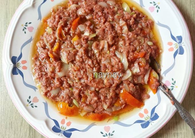 Resep Tumis Kornet Daging Sapi oleh NayNay - Cookpad