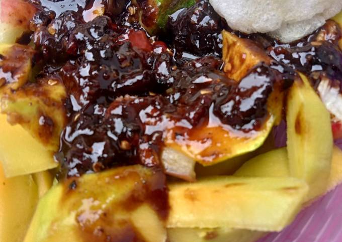 Resep Rujak Petis Buah oleh Lucky Kitchen - Cookpad