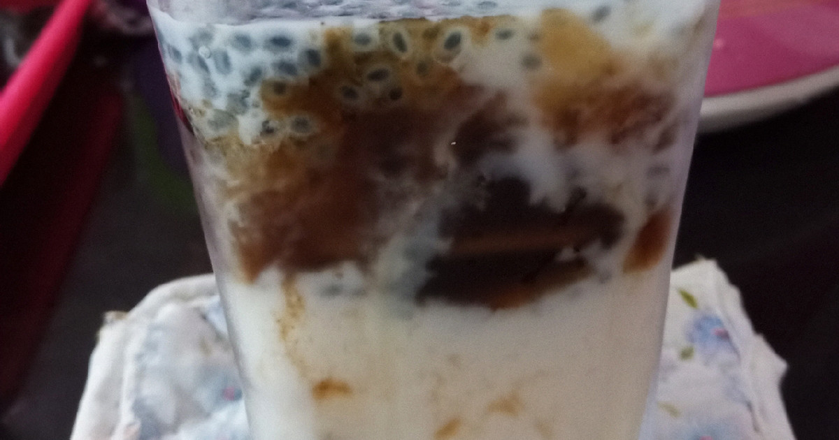 Resep Cha Bang Ang / Es Cincau Susu Gula Merah oleh Nur Ekayanti - Cookpad