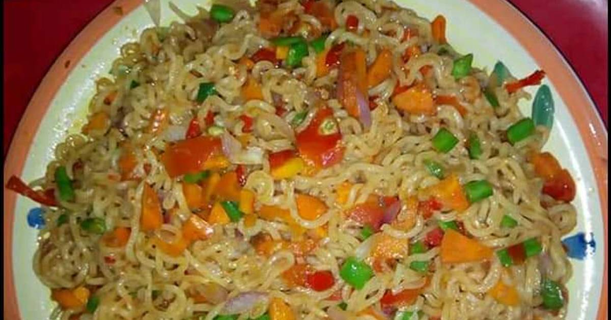 Fried indomie Recipe by NI'EEMA'S KITCHEN - Cookpad