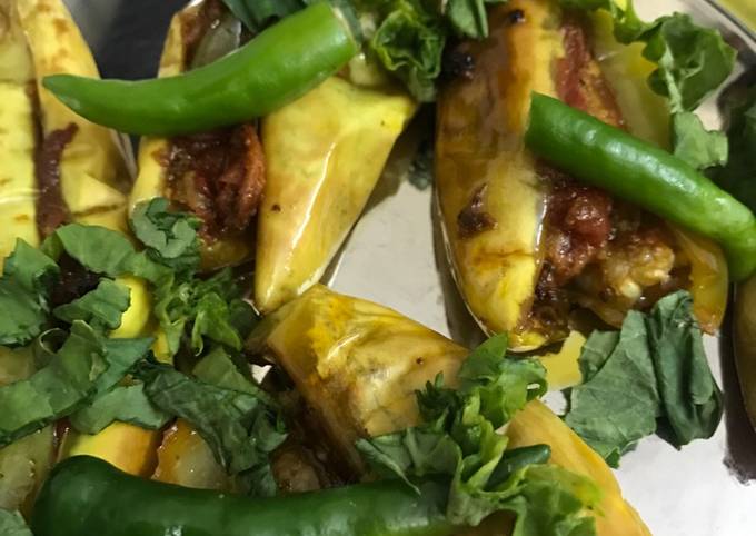 Stuffed Baigan Recipe by Niharika Jalan - Cookpad