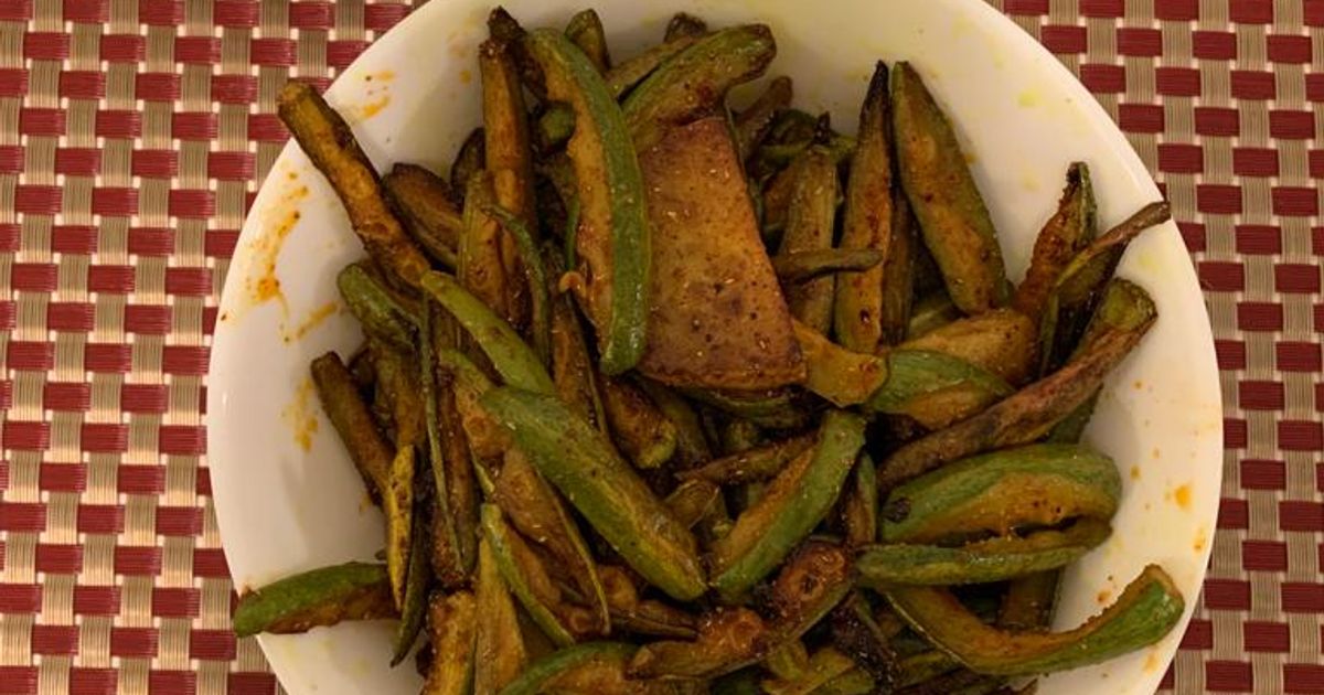 Komal Domadiya દ્વારા રેસીપી પરવળ બટાકા નુ શાક (Parvar Bataka Shak ...