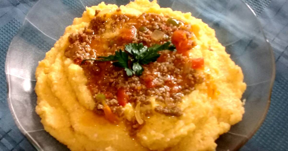Polenta con salsa boloñesa Receta de Ali Almada - Cookpad