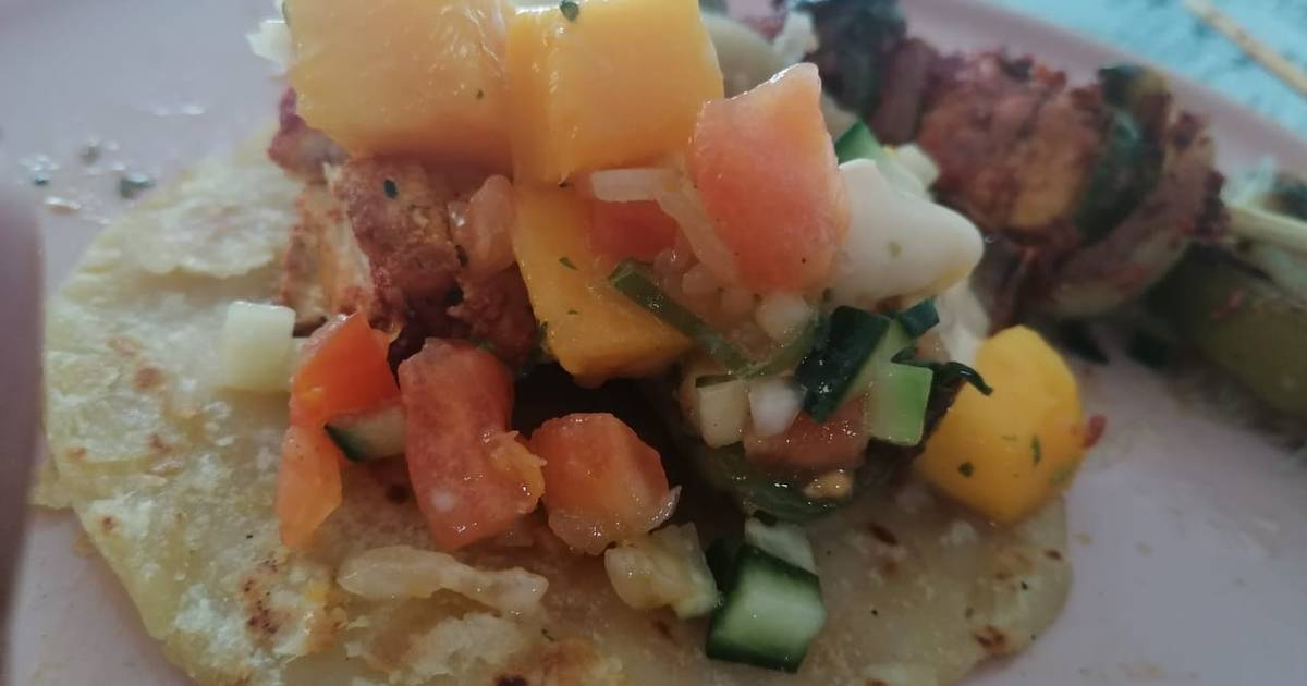 Chicken Kebabs, with cocktail rotis and fresh Mango salsa Recipe by ...