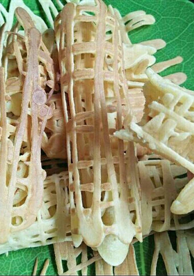 Resep Kue jala/bala-bala/laba-laba simple oleh Gigi woct - Cookpad