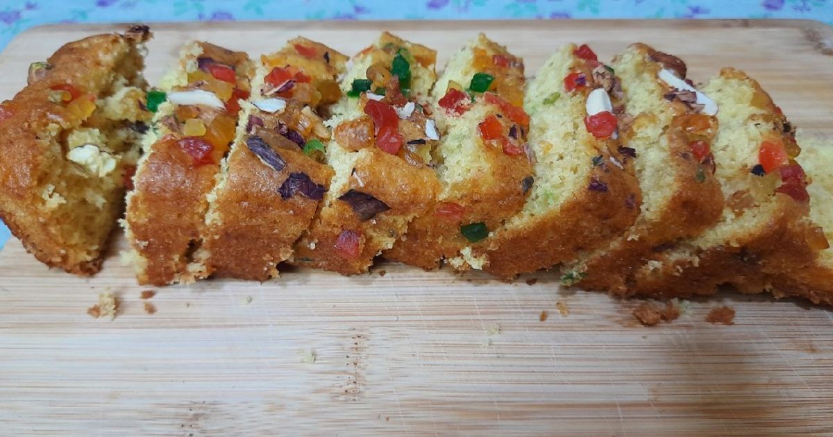 Vanilla Tutti Fruti Tea Time Sponge Cake Recipe by Varsha Narayankar ...