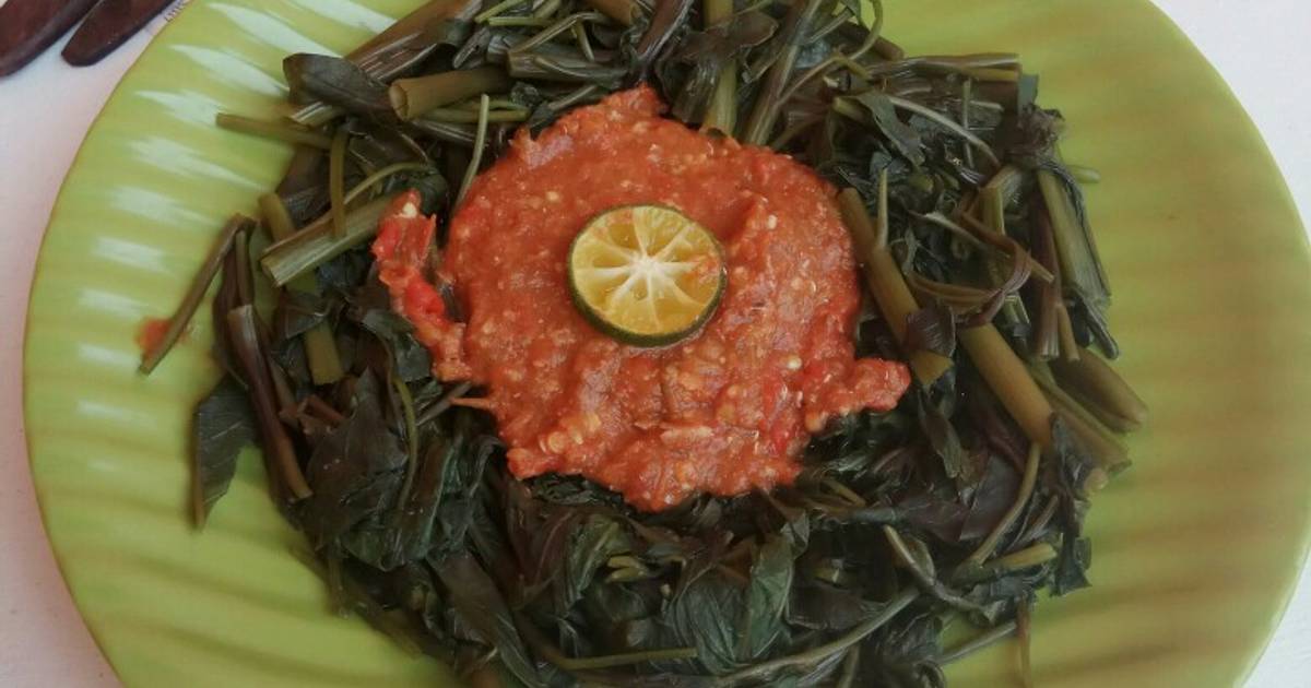 Resep Plecing kangkung oleh virazsiregar - Cookpad