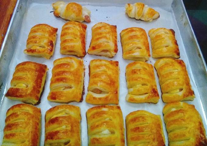 Resep Puff pastry isi sosis & keju oleh maria crishtabella - Cookpad