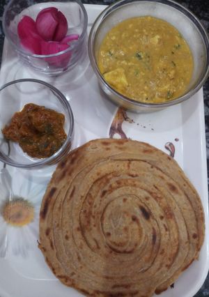 लच्छा पराठा (Lachha Paratha Recipe In Hindi) रेसिपी बनाने की विधि in ...