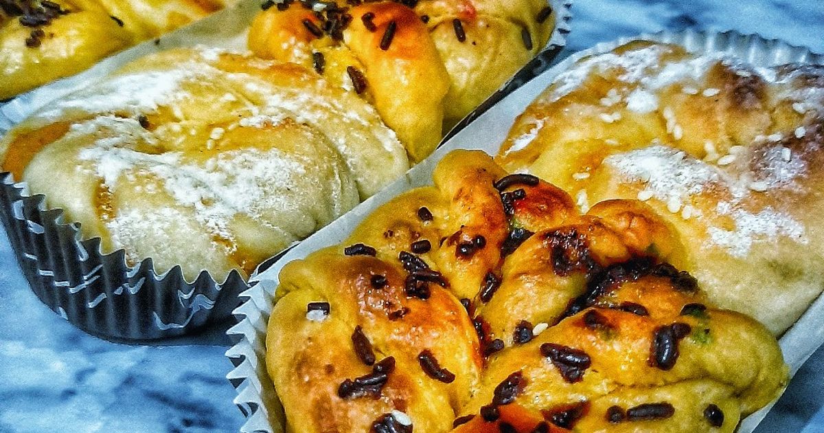 Resep Roti Labu Kuning Waluh Pumpkin Bread Eggless oleh Ursula - Cookpad