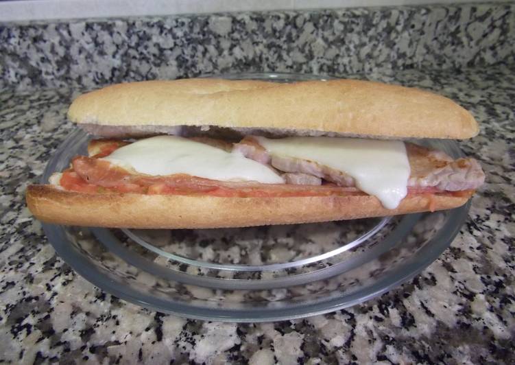 Bocadillo de jamón con lomo y queso Receta de RobertoPM- Cookpad