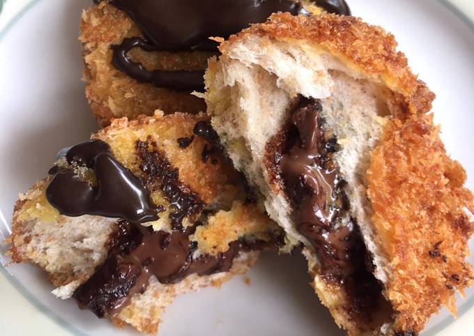 Resep Roti goreng isi coklat🍫 oleh Pebri Adnyani - Cookpad