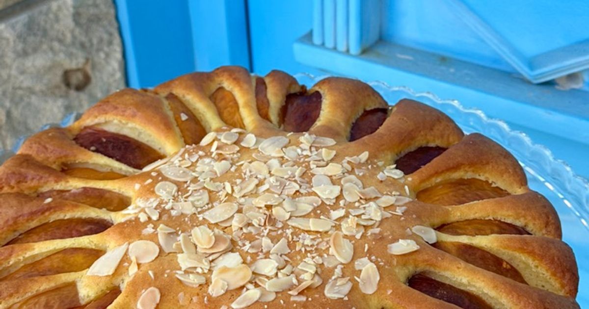 9 εύκολες και νόστιμες σπιτικές συνταγές για κεικ με νεκταρινια - Cookpad