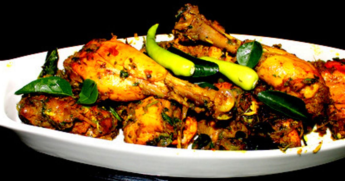 Andhra Chilli Chicken Curry Recipe by Harjeet Kaur - Cookpad