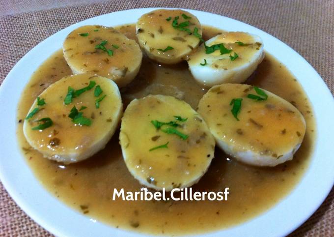 -Huevos en salsa- Receta de Maribel.Cillerosf- Cookpad