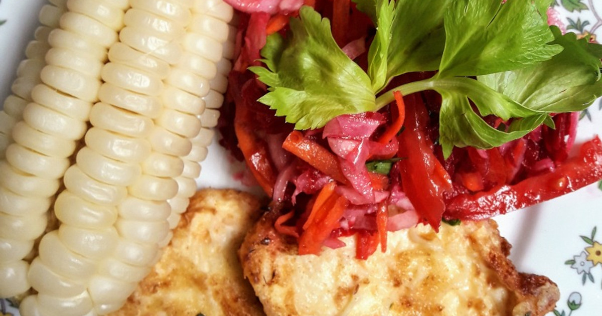 Choclo Con Queso Frito Y Ensalada Mixta🇵🇪 Receta de Carmen Capella- Cookpad