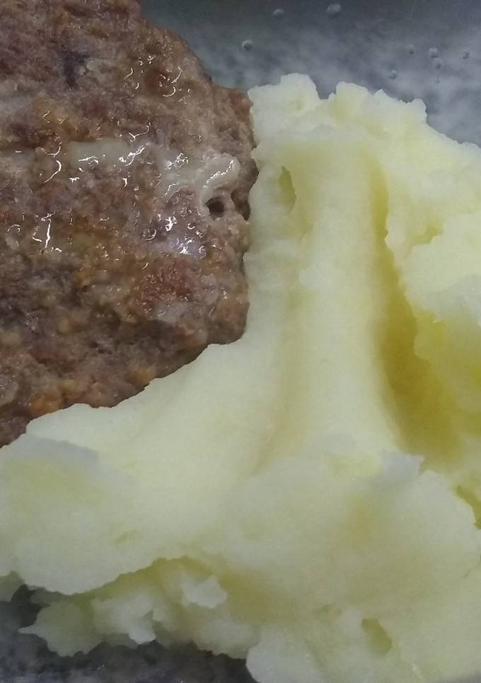 Paty con puré! Receta de Deby- Cookpad