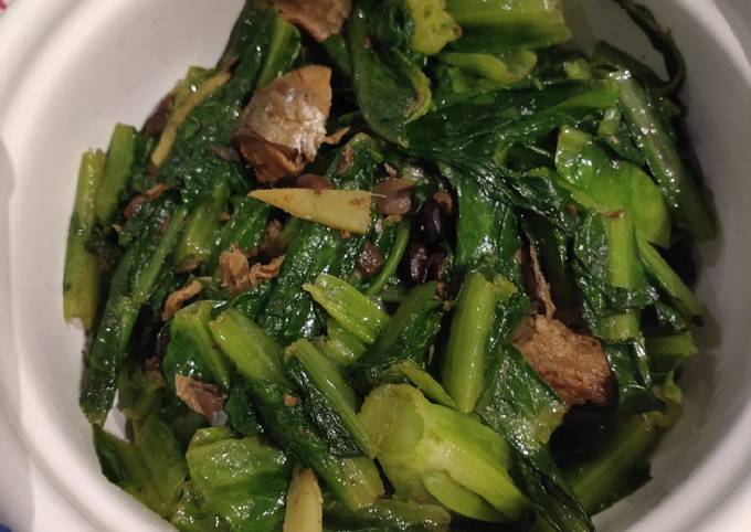 Fish Date with Lettuce Recipe by Emie - Cookpad